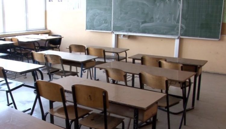 RMV: Mbaroi pushimi dimëror, nxënësit nga nesër në shkollë - STRUGAPOST